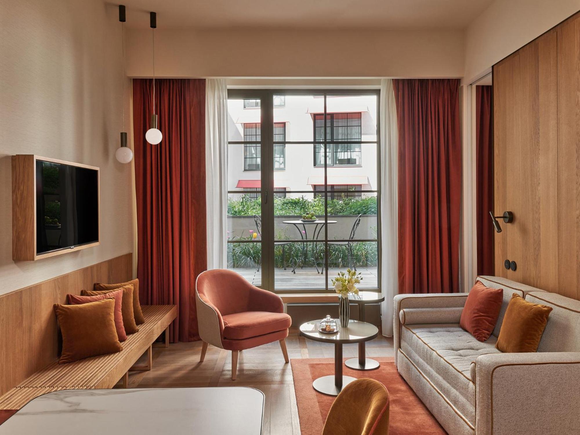 THE JULIUS PRAGUE HOTEL | 5-STAR ACCOMMODATION IN WENCESLAS SQUARE FROM ...